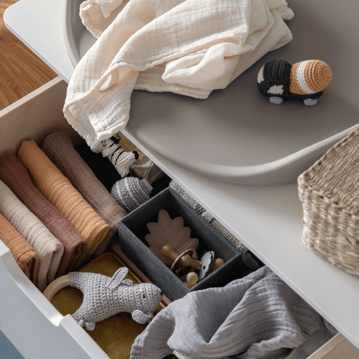 Sebra PULSE PUR changing mat Jetty beige – Beluga Kids