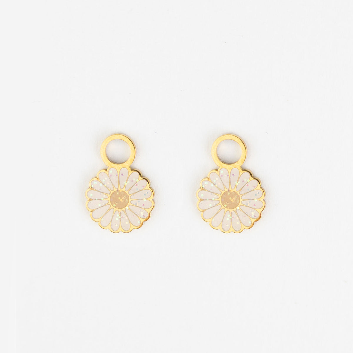Mrs. Ertha Charms Golden Daisy – Beluga Kids